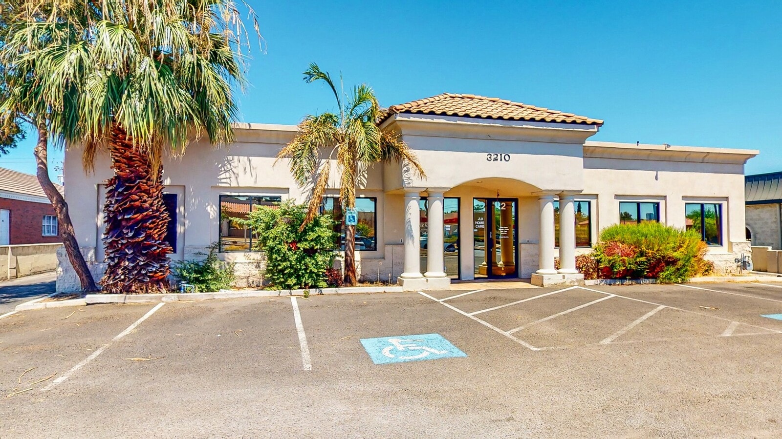 3210 W Charleston Blvd, Las Vegas, NV 89102 | LoopNet