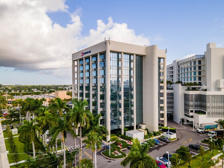 2875 NE 191st St, Aventura, FL 33180 - Turnberry Plaza | LoopNet