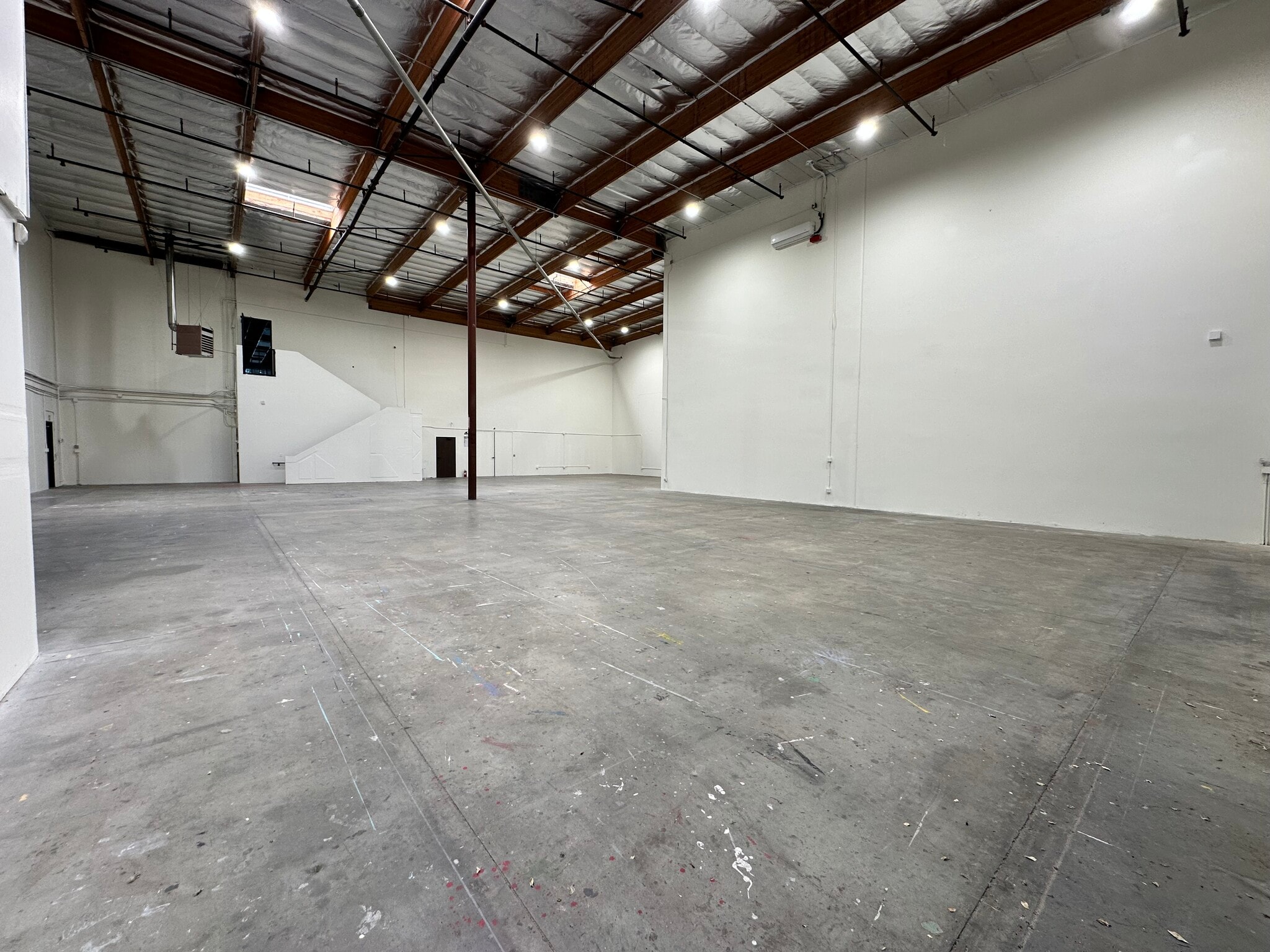 27525 Newhall Ranch Rd, Valencia, CA 91355 - Industrial for Lease | LoopNet