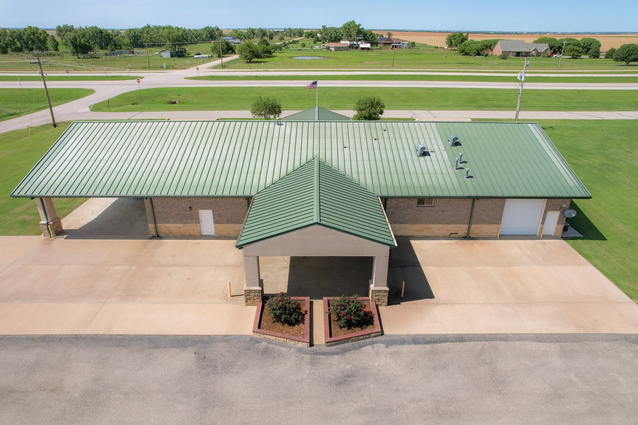 Thunderbird Rd., Tonkawa, OK 74653 - 505 Thunderbird Rd., Tonkawa, OK 74653 | LoopNet