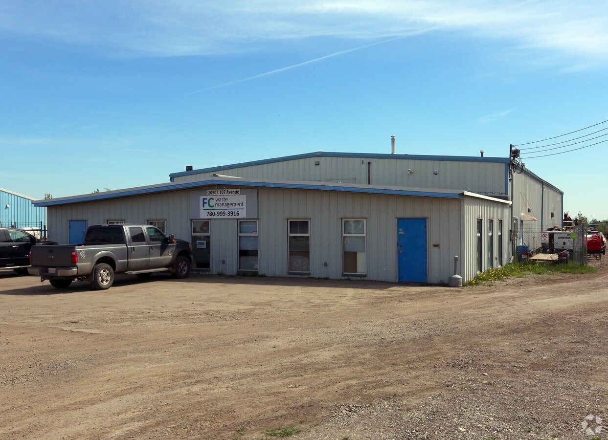 20907 107th Ave NW, Edmonton, AB T5S 1W6 | LoopNet