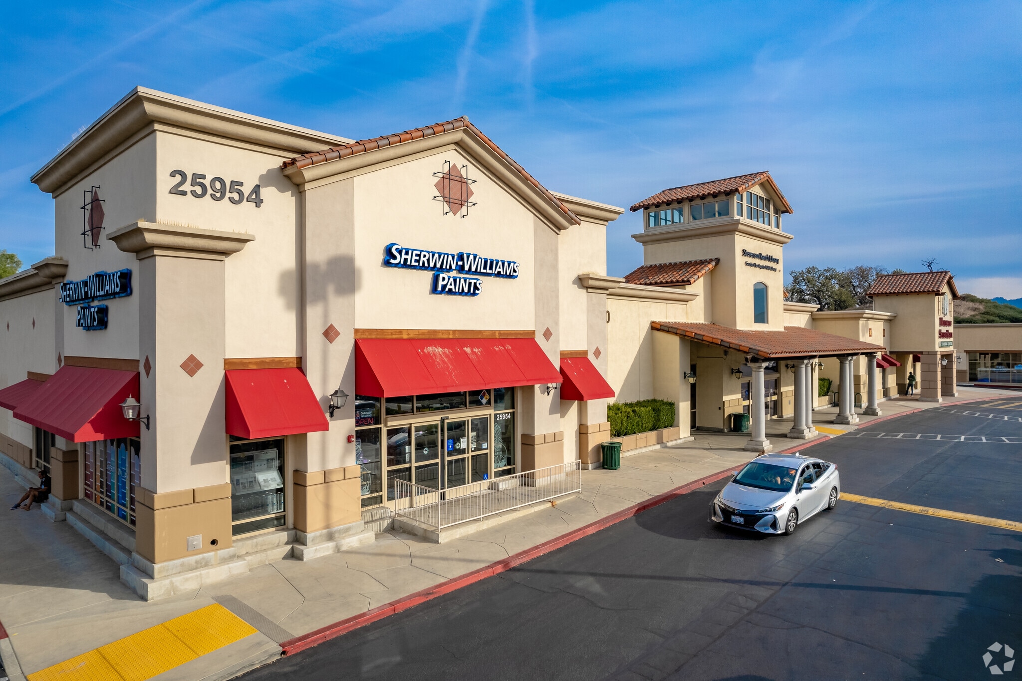 25450 The Old Rd, Valencia, CA 91381 - Valencia Marketplace | LoopNet