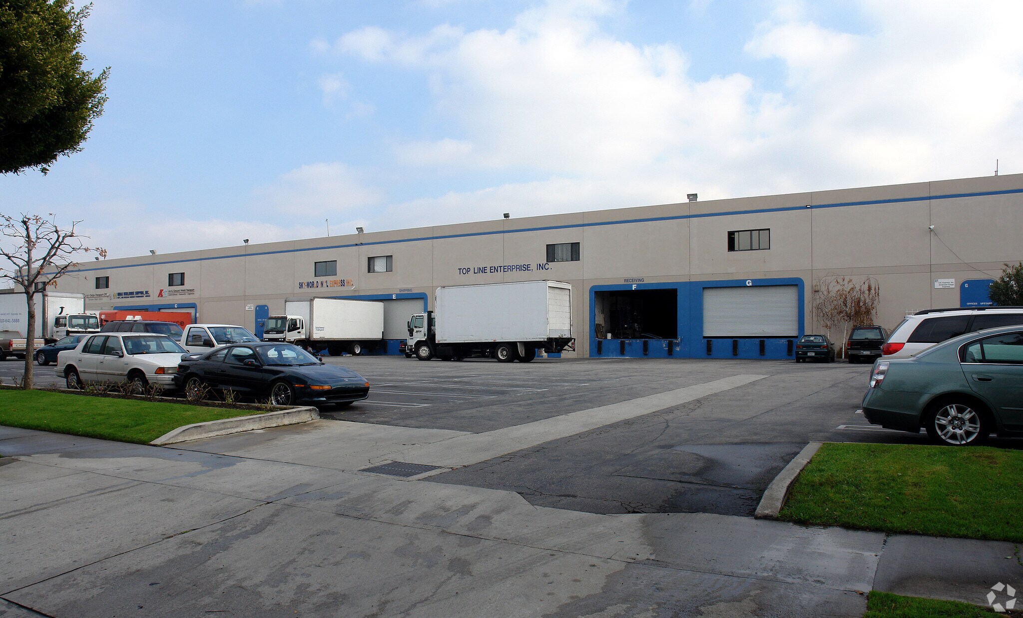 1031 W Manchester Blvd, Inglewood, CA 90301 - Manchester Business Park | LoopNet