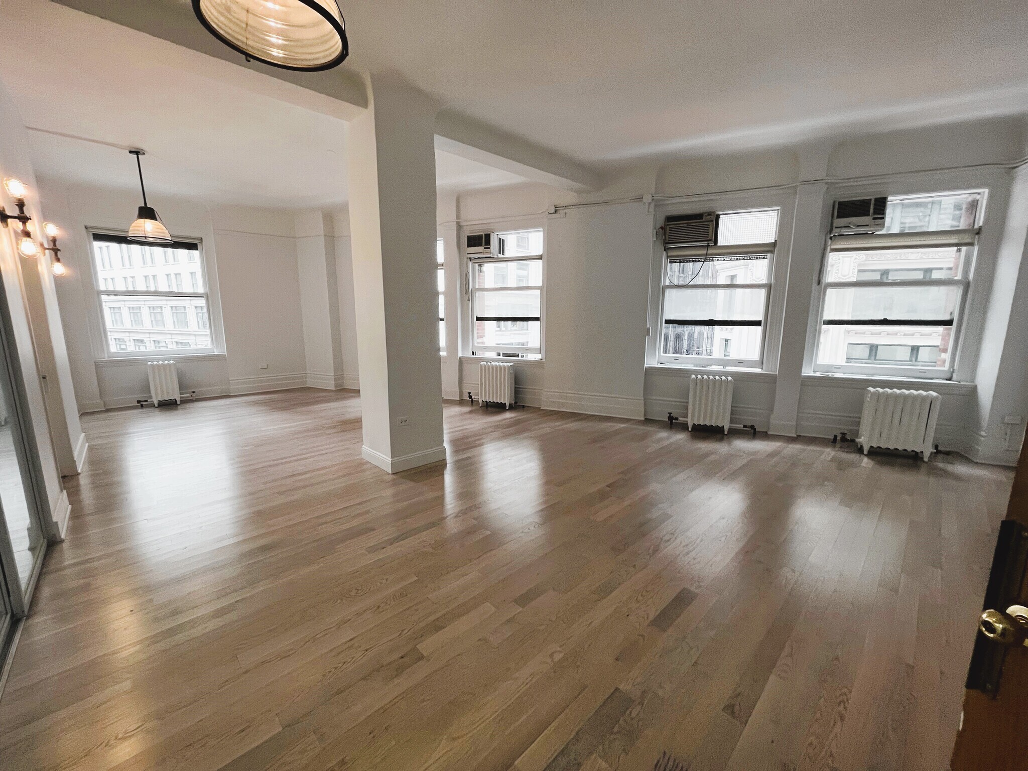 1133 Broadway, New York, NY 10010 - St. James Building - NoMad | LoopNet