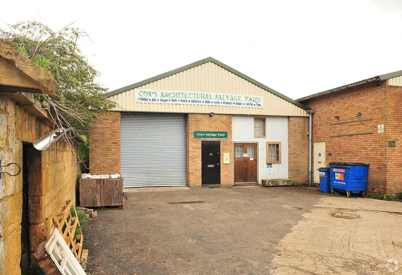 Stratford Rd, Moreton In Marsh, GL56 9NQ | LoopNet