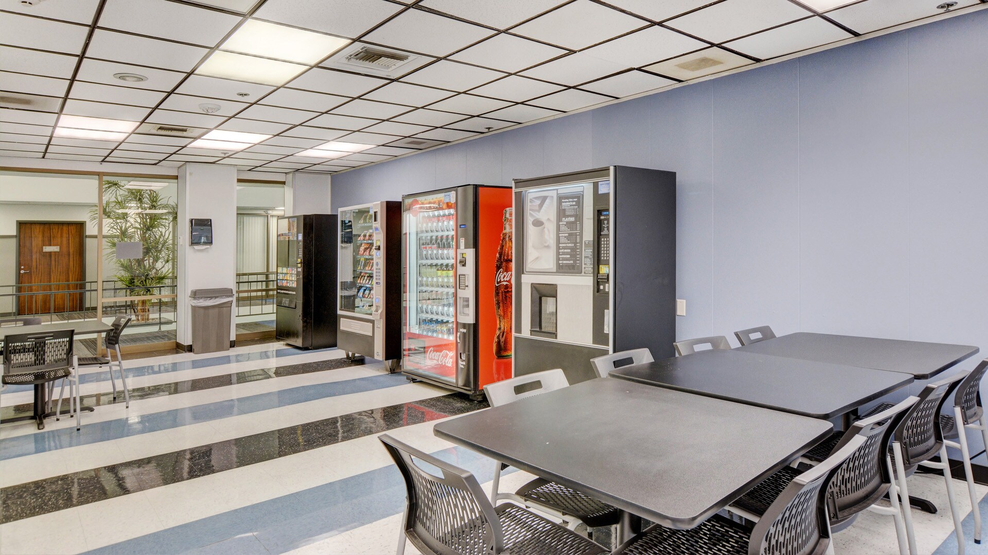 4045 Spencer St, Las Vegas, NV 89119 - 4045-4055 Spencer Street | LoopNet