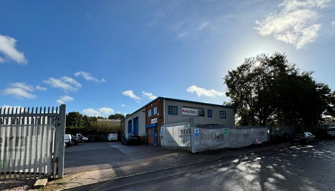 Littleton Dr, Cannock, WS12 4TE | LoopNet