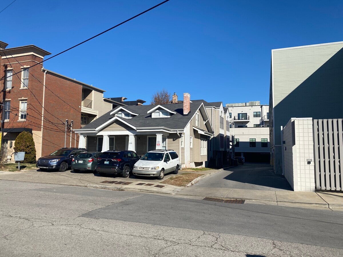 2108 Acklen Ave, Nashville, TN 37212 | LoopNet
