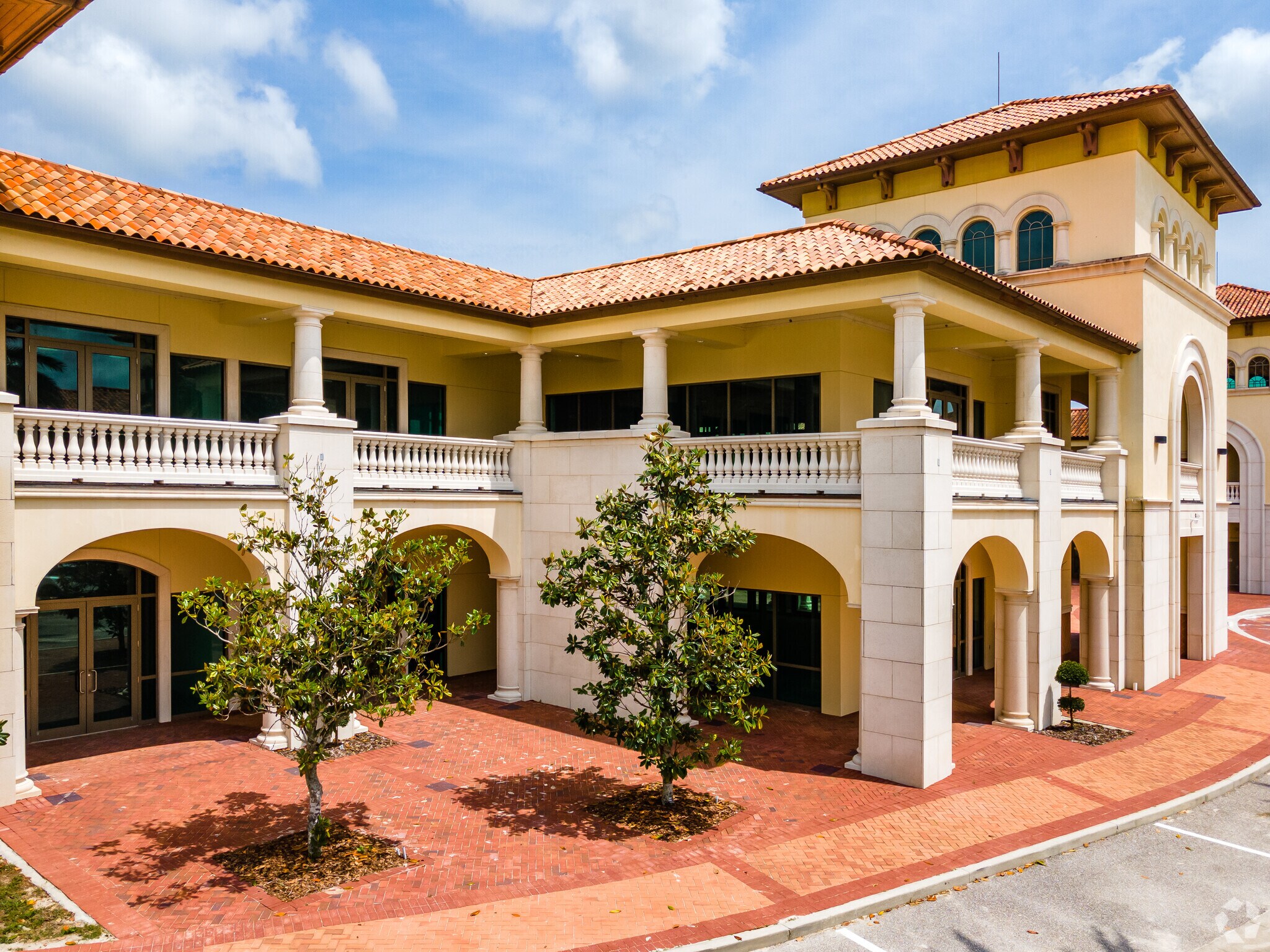 Little Rd, Trinity, FL 34655 - Trinity Tuscan Center | LoopNet