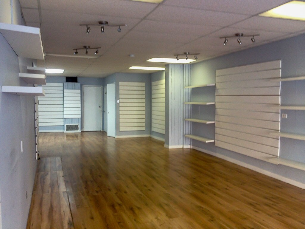 170 Hudson Ave, Salmon Arm, BC V1E 4N6 | LoopNet