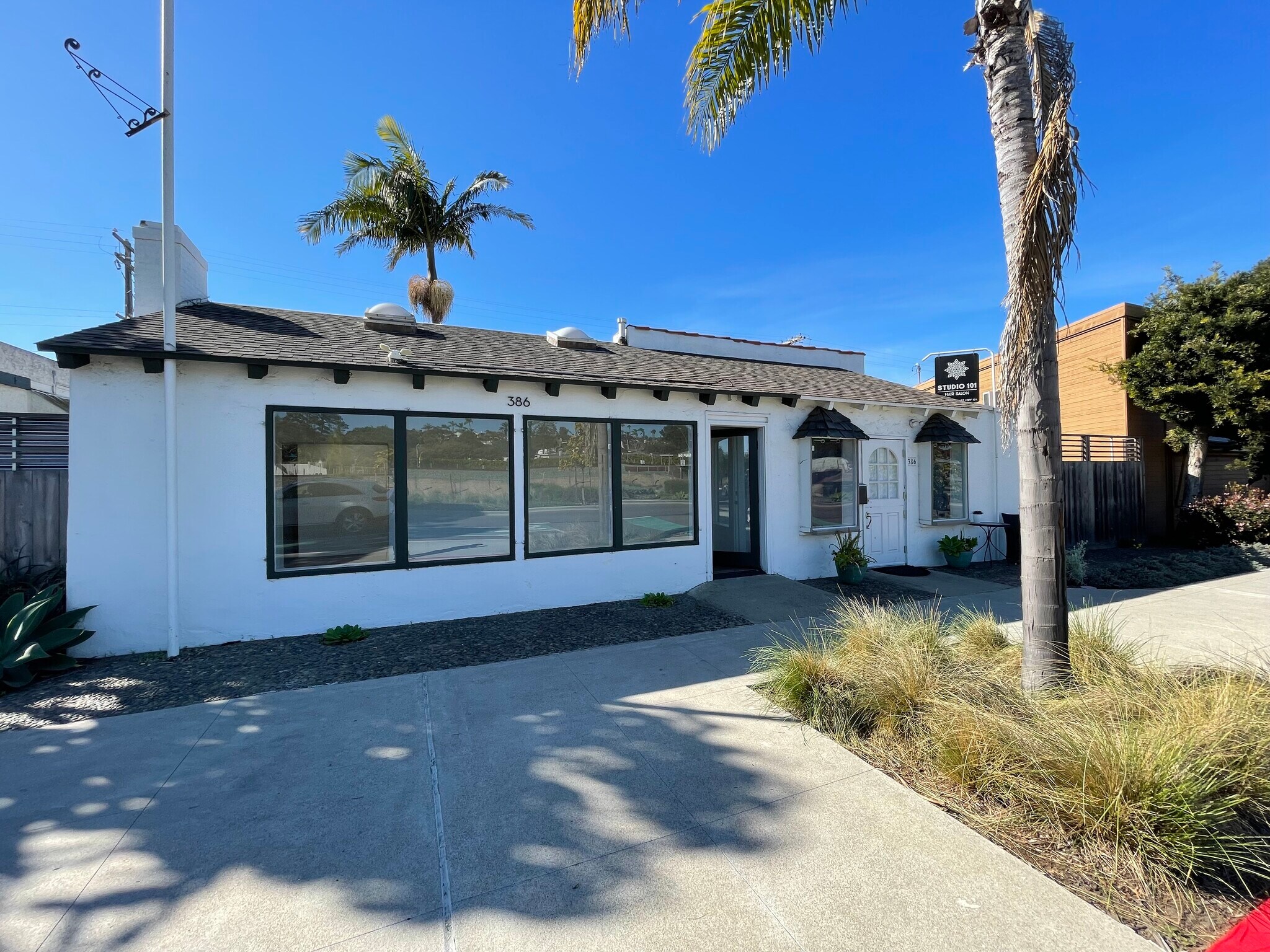 386 N Coast Hwy 101, Encinitas, CA 92024 | LoopNet