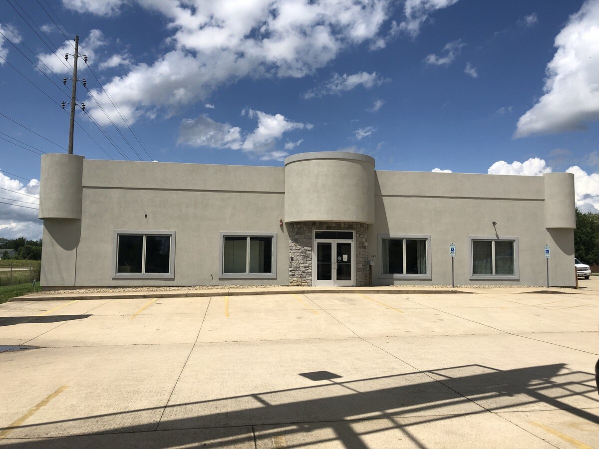 949 Clock Tower Dr, Springfield, IL 62704 | LoopNet