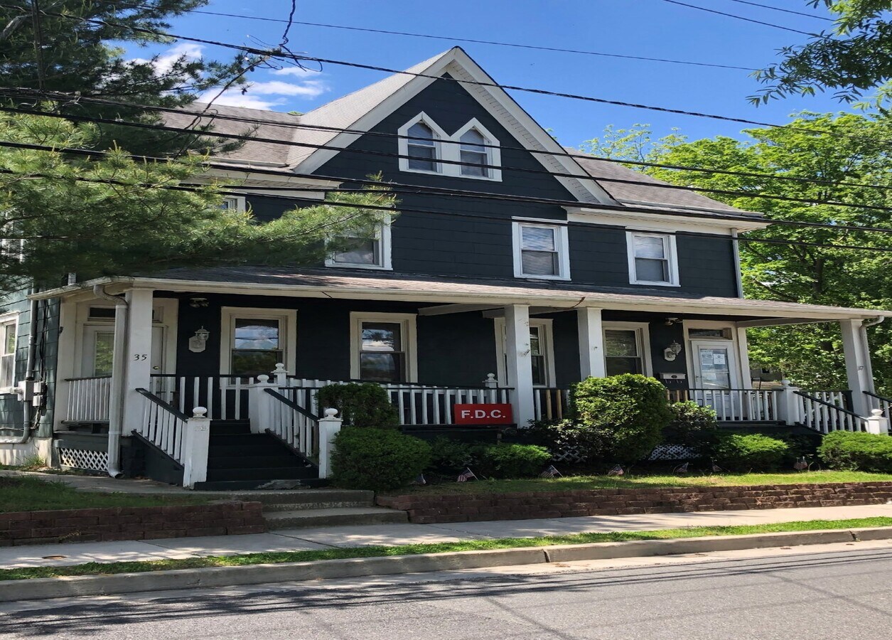 35-37 W Barber Ave, Woodbury, NJ 08096 | LoopNet 35-37 W Barber Ave, Woodbury, NJ 08096 | LoopNet