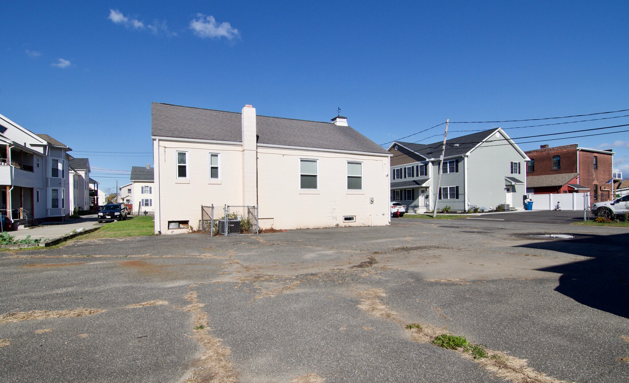 9 Willard Ave, West Springfield, MA 01089 - Specialty for Sale | LoopNet 9 Willard Ave, West Springfield, MA 01089 - Specialty for Sale | LoopNet