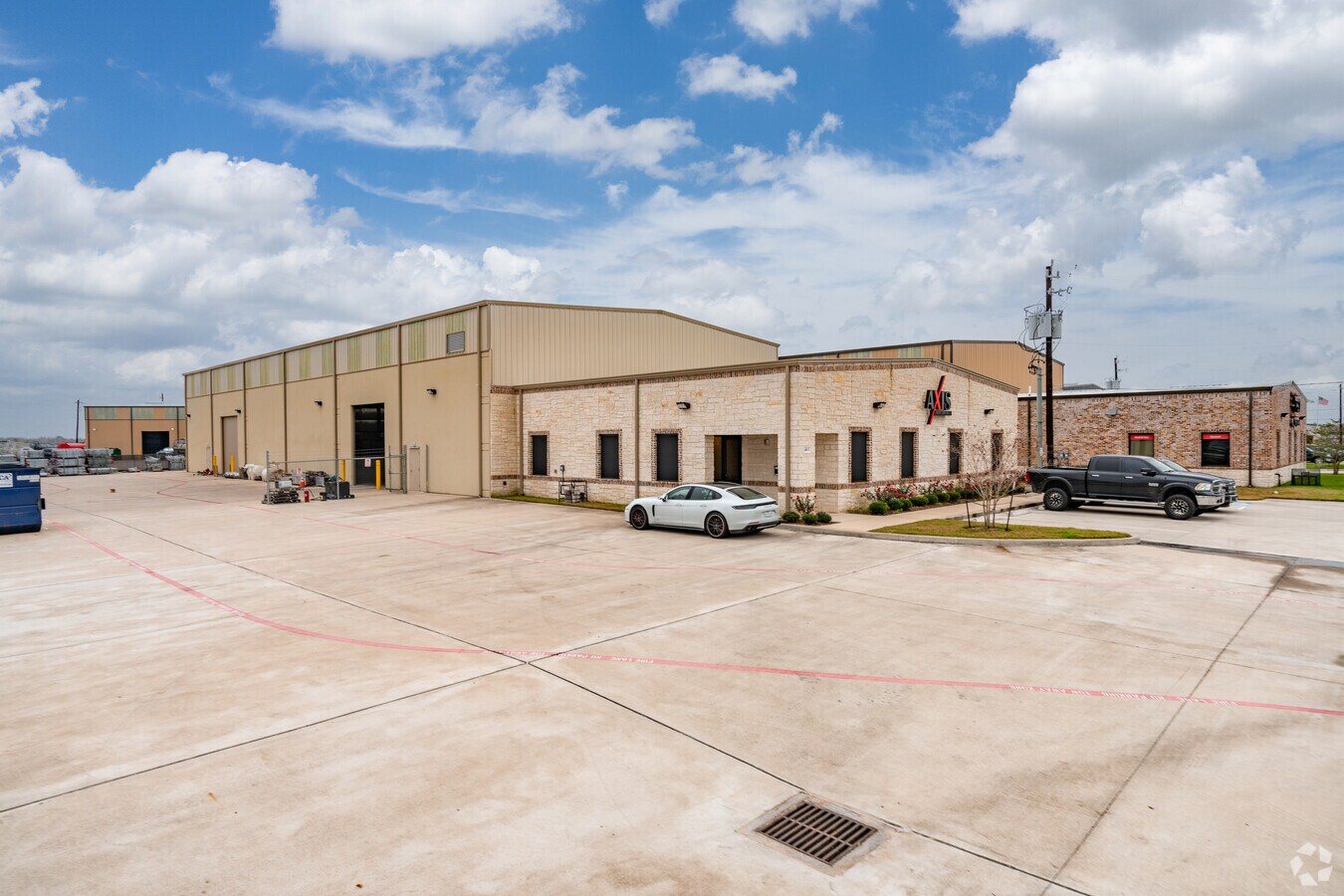 4484 Genoa Red Bluff Rd, Houston, TX 77059 | LoopNet