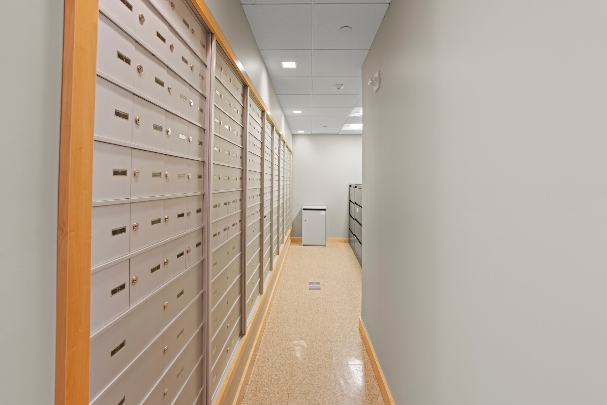 1775 Eye St NW, Washington, DC 20006 - Paramount Building | LoopNet