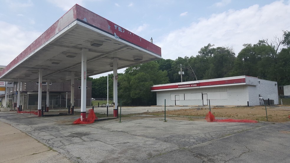 3740 E William Street Rd, Decatur, IL 62521 | LoopNet