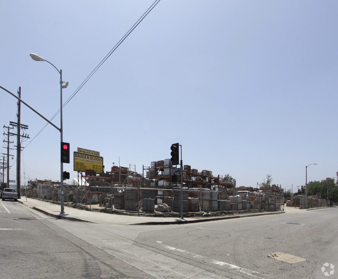 9851 Glenoaks Blvd, Sun Valley, CA 91352 | LoopNet