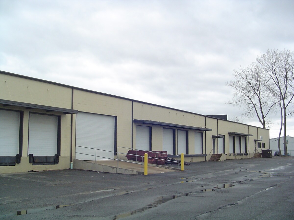 110-118 Murphy Rd, Hartford, CT 06114 | LoopNet