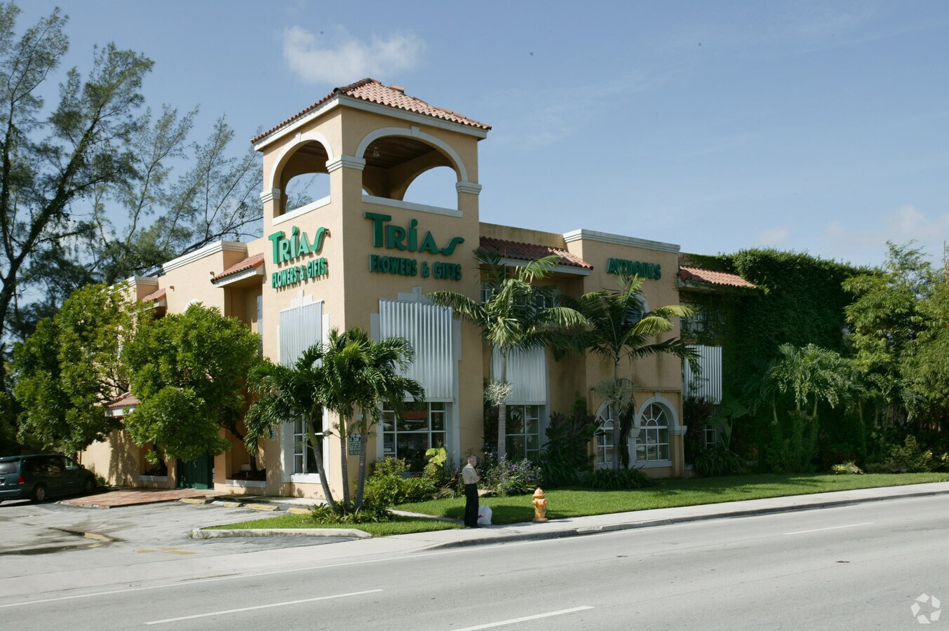 6500 Bird Rd, Miami, FL 33155 | LoopNet