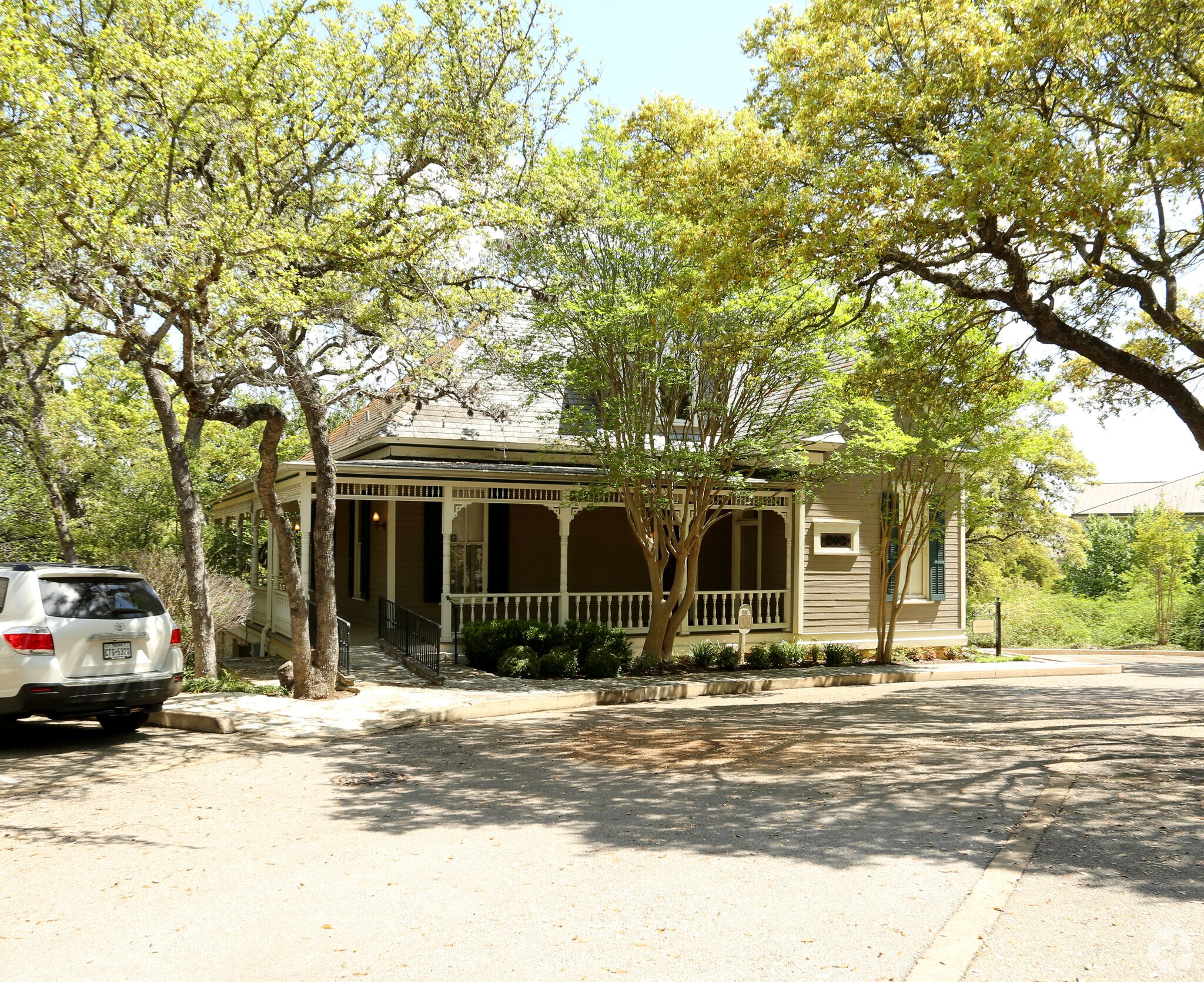 2901 Bee Caves Rd, Austin, TX 78746 - 2901 Bee Caves Rd | LoopNet