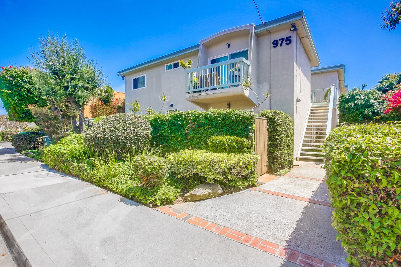 975 Laguna Dr, Carlsbad, CA 92008 | LoopNet