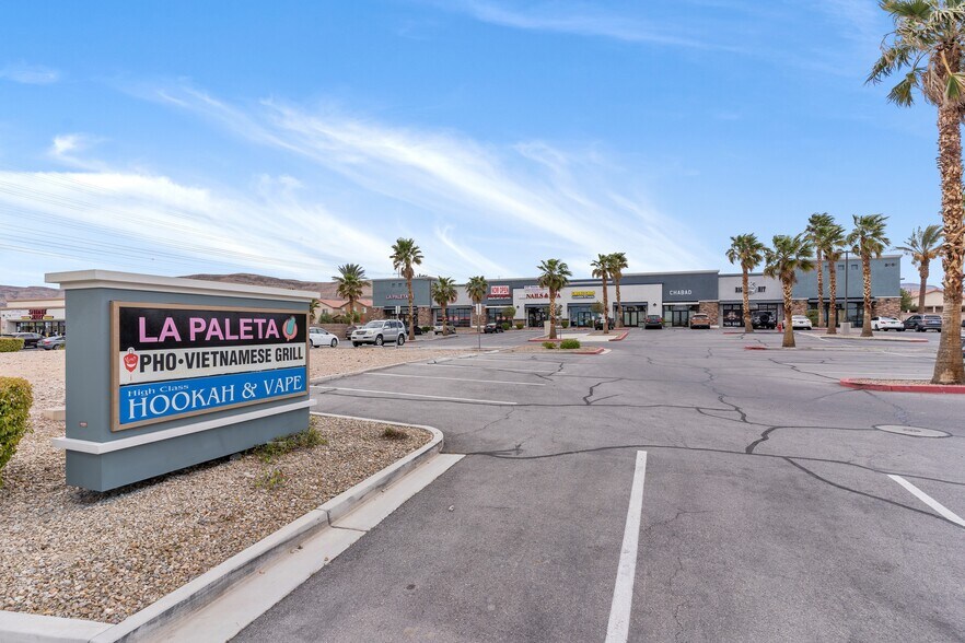 Russell Rd, Las Vegas, NV 89148 - Russell Crossings | LoopNet