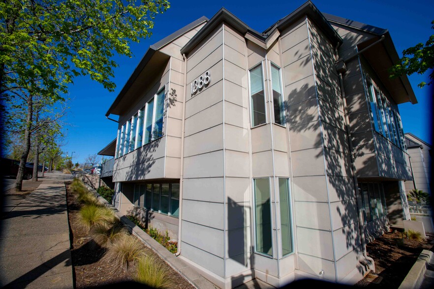 1388 Court St, Redding, CA 96001 - Office for Lease | LoopNet