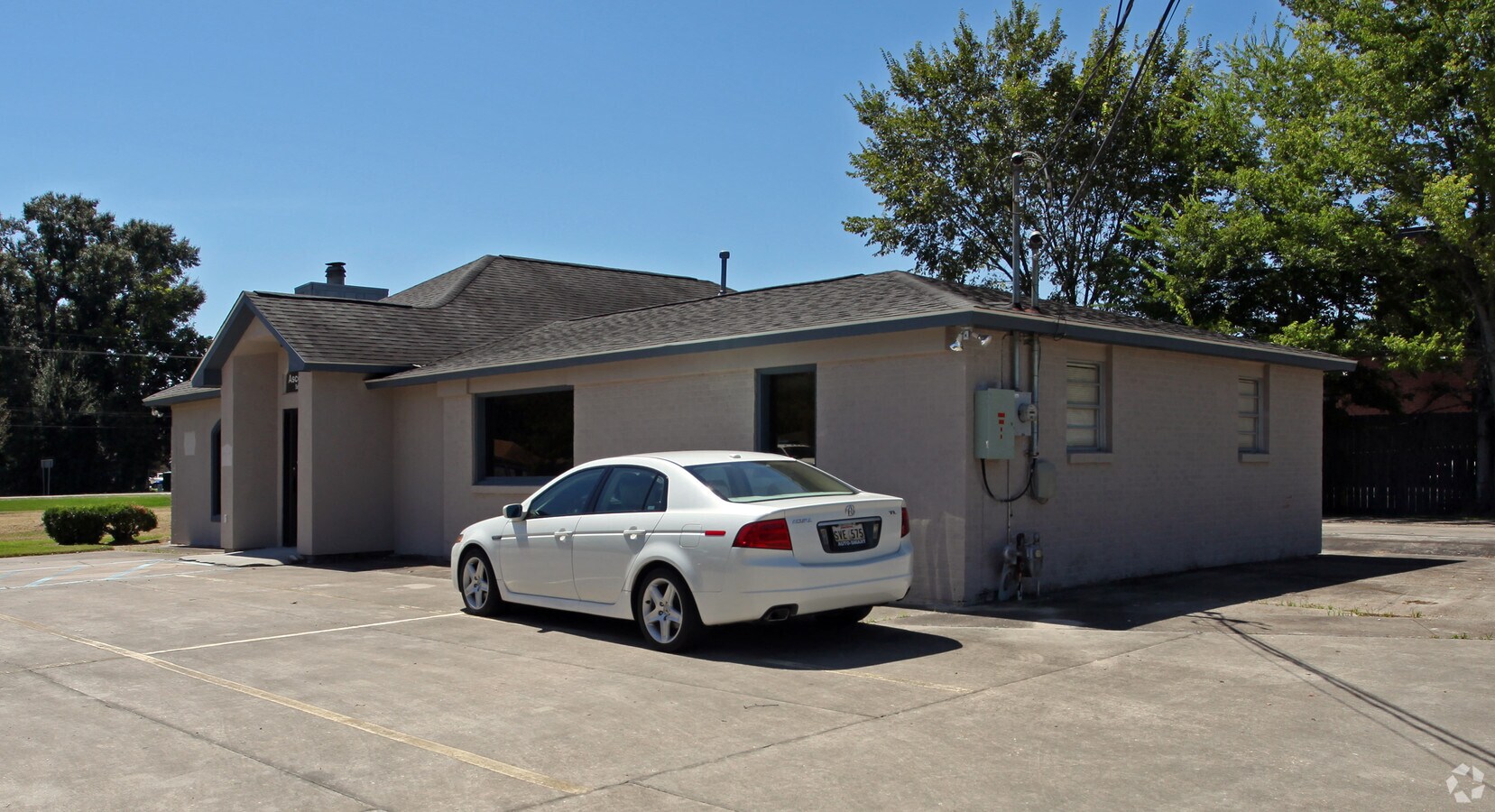 915 S Nickens Rd, Gonzales, LA 70737 | LoopNet