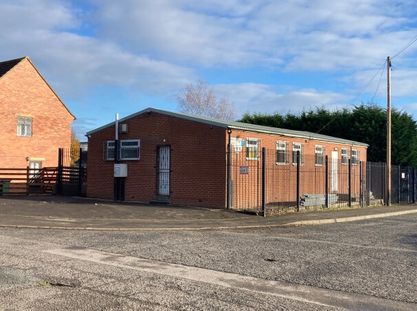 Railsfield Rise, Leeds, LS13 3AA | LoopNet