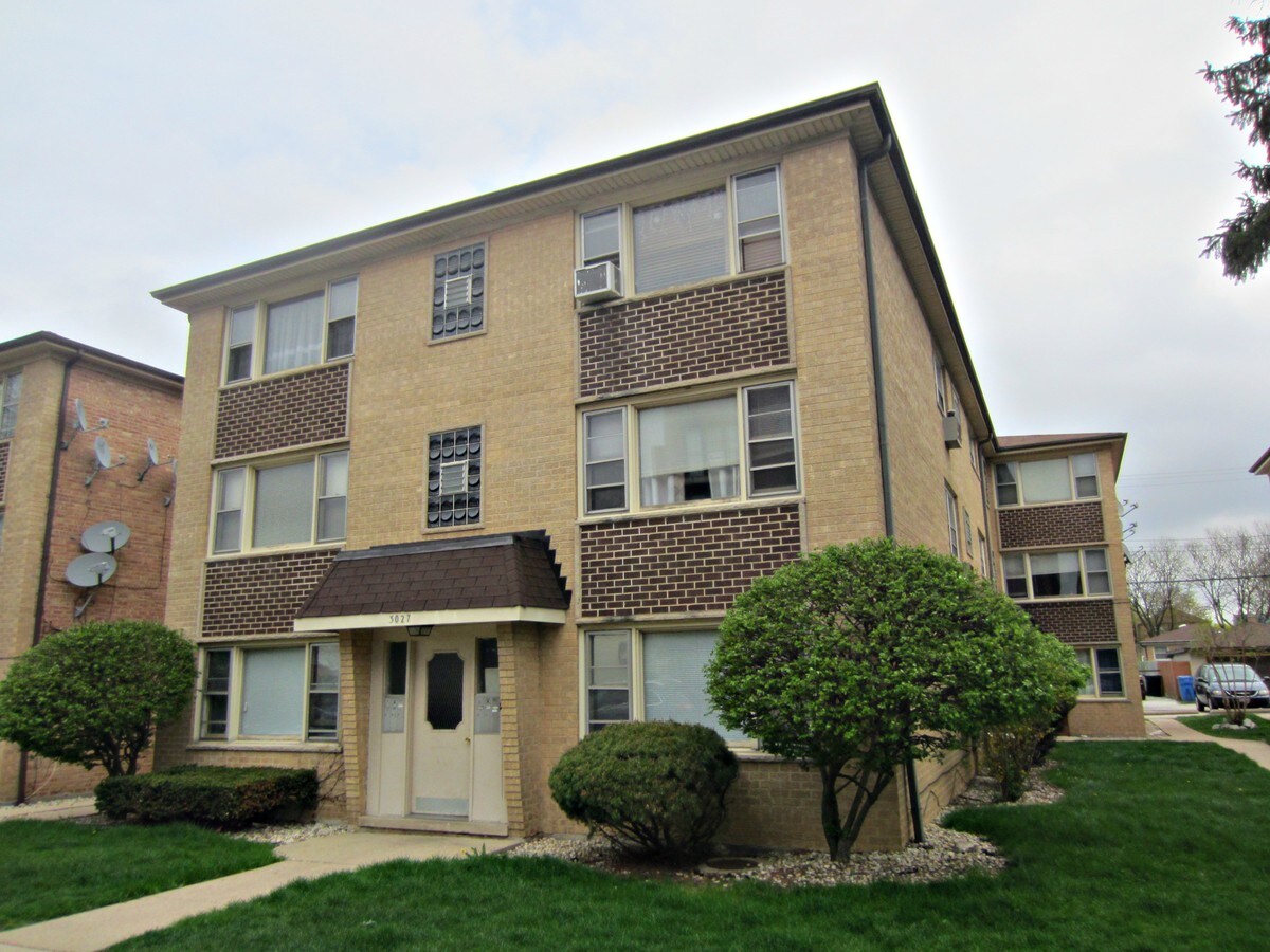 3025 N Harlem Ave, Chicago, IL 60634 | LoopNet