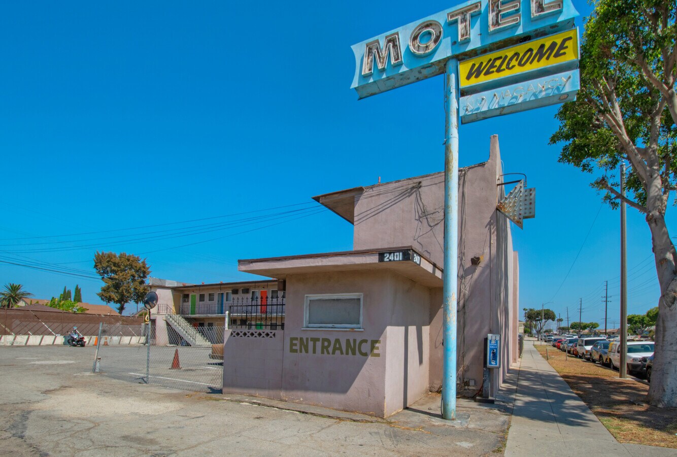 2401 W Compton Blvd, Compton, CA 90220 | LoopNet