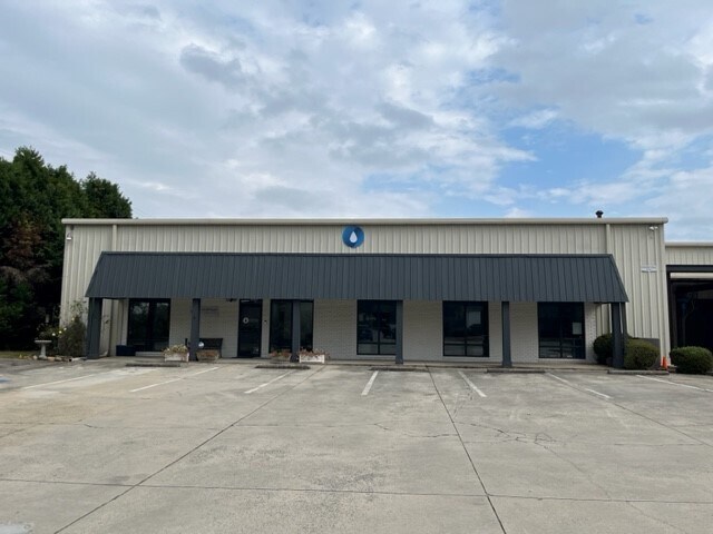 3683 N Peachtree Rd, Atlanta, GA 30341 - 3683 North Peachtree Road ...