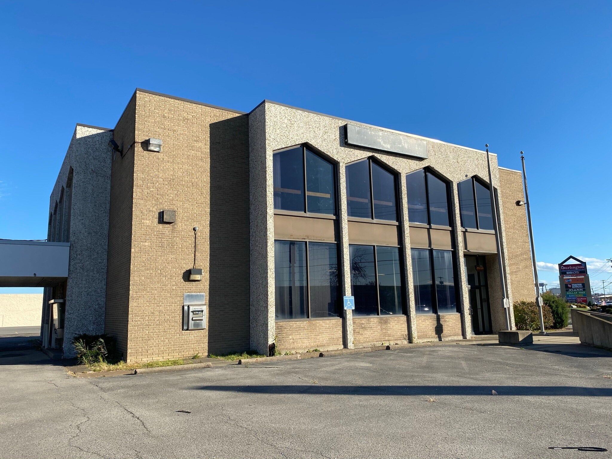 2443 Military Rd, Niagara Falls, NY 14304 - Retail for Sale | LoopNet