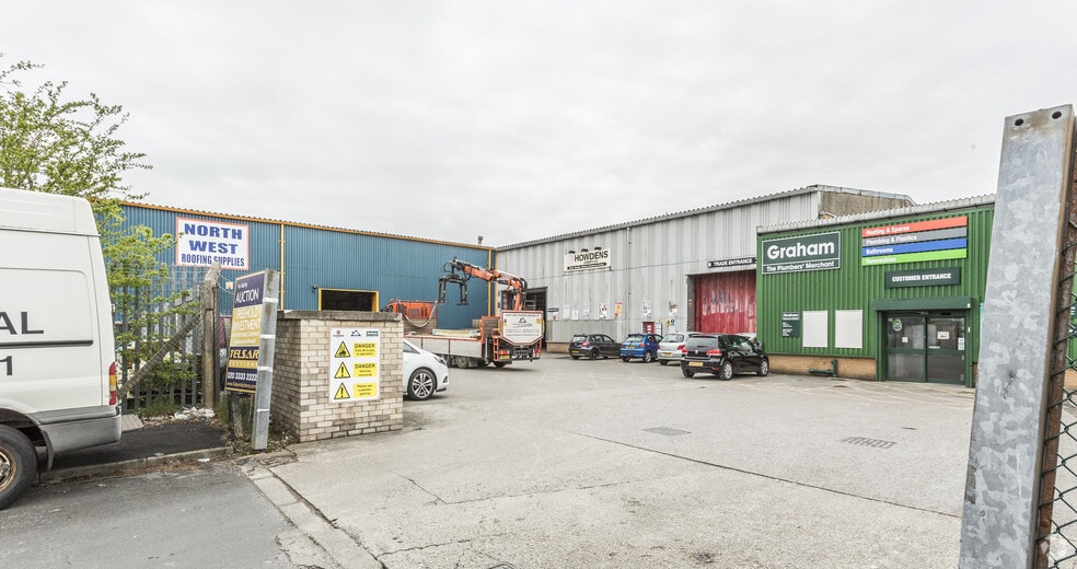 1A Scafell Rd, Lytham St Annes, FY8 3HE - Queens Way Industrial Estate ...