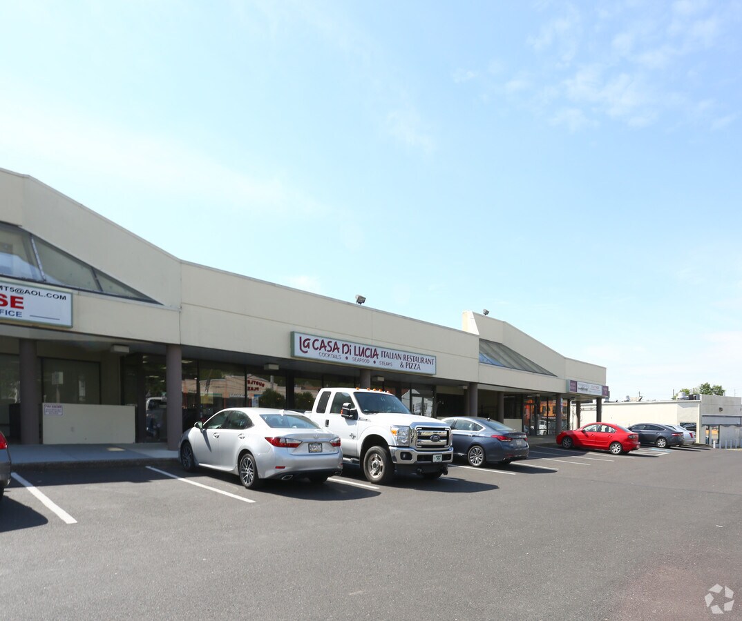 14425 Bustleton Ave, Philadelphia, PA 19116 | LoopNet