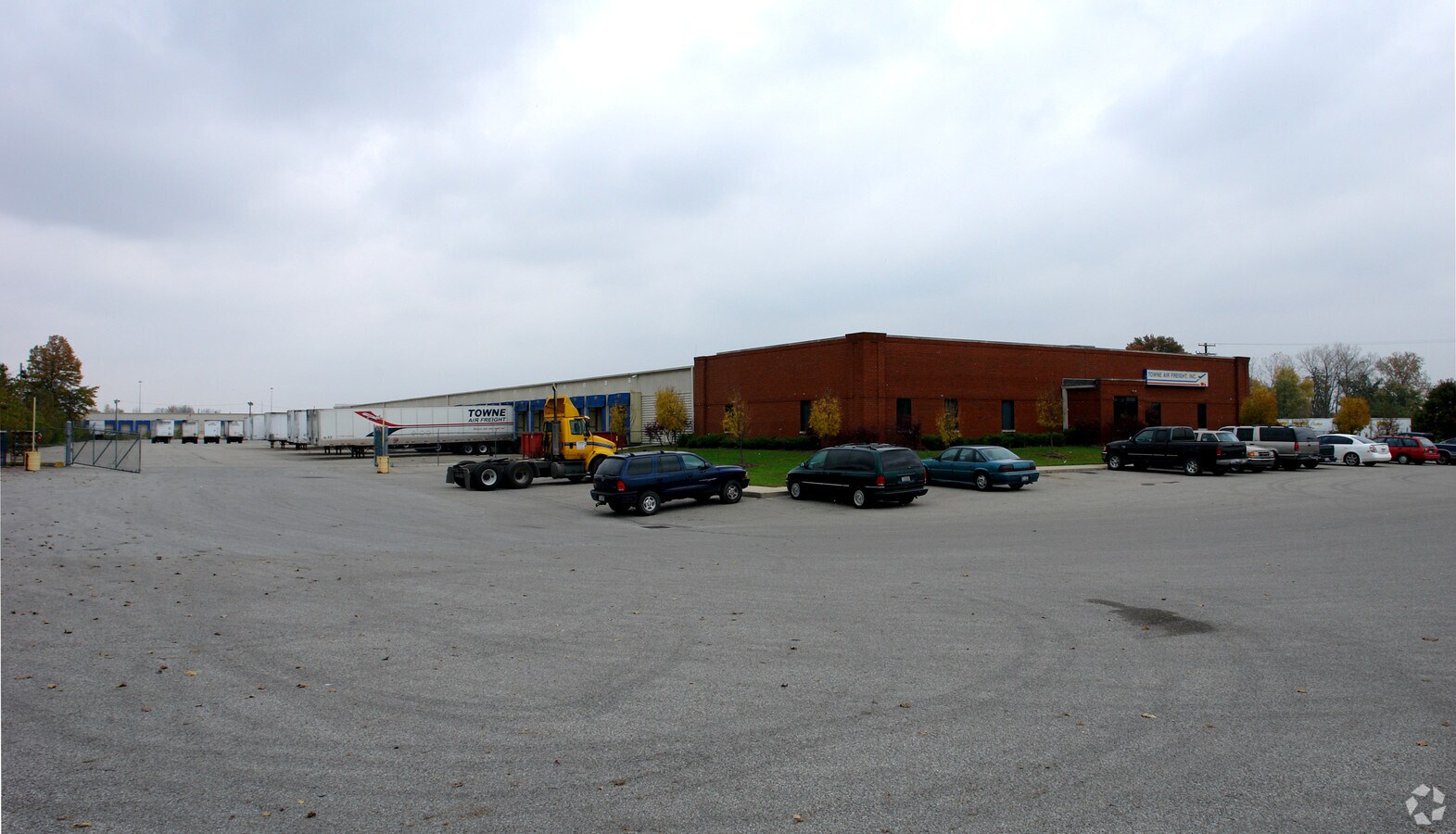 1860 Williams Rd, Columbus, OH 43207 | LoopNet