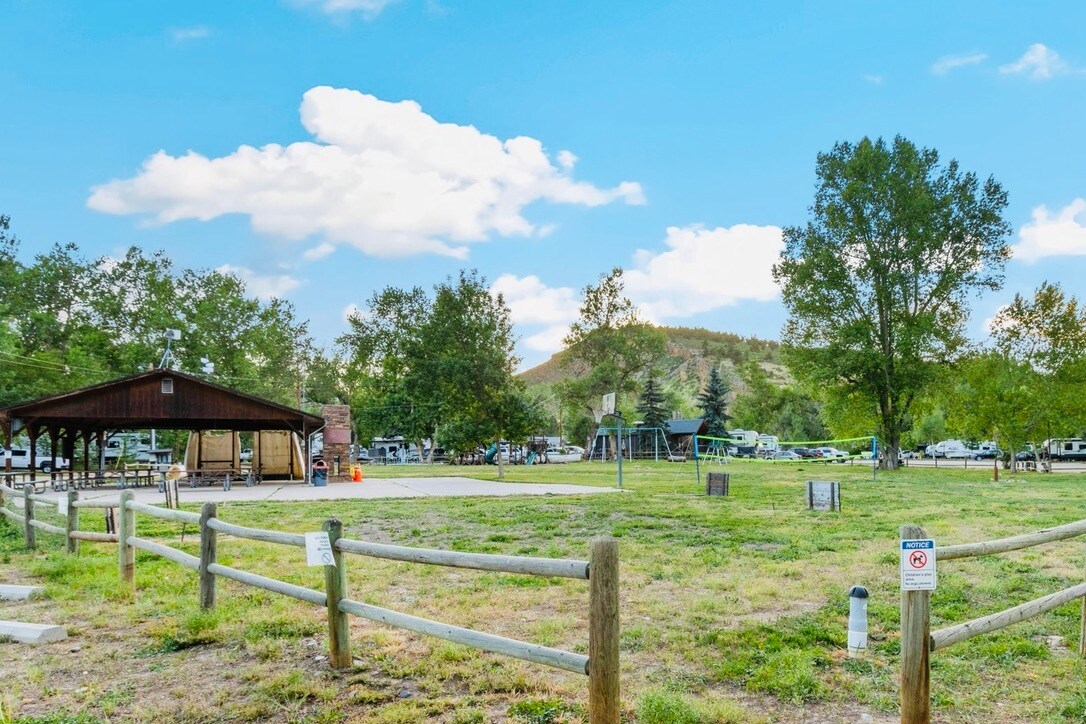2444 River Rim Rd, Loveland, CO 80537 - Riverview RV Park and ...