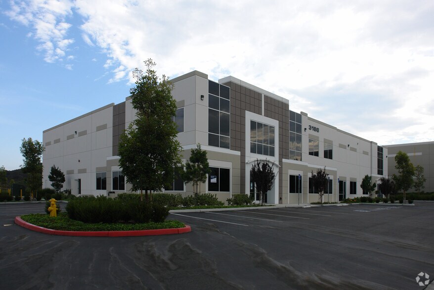 3186 Lionshead Ave, Carlsbad, CA 92010 - Opus Point Flex | LoopNet