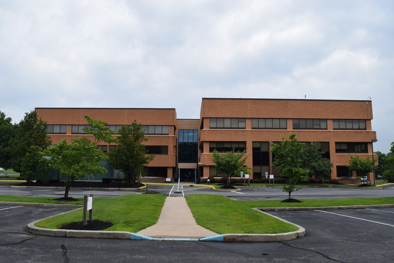 1025 Laurel Oak Rd, Voorhees, NJ 08043 | LoopNet