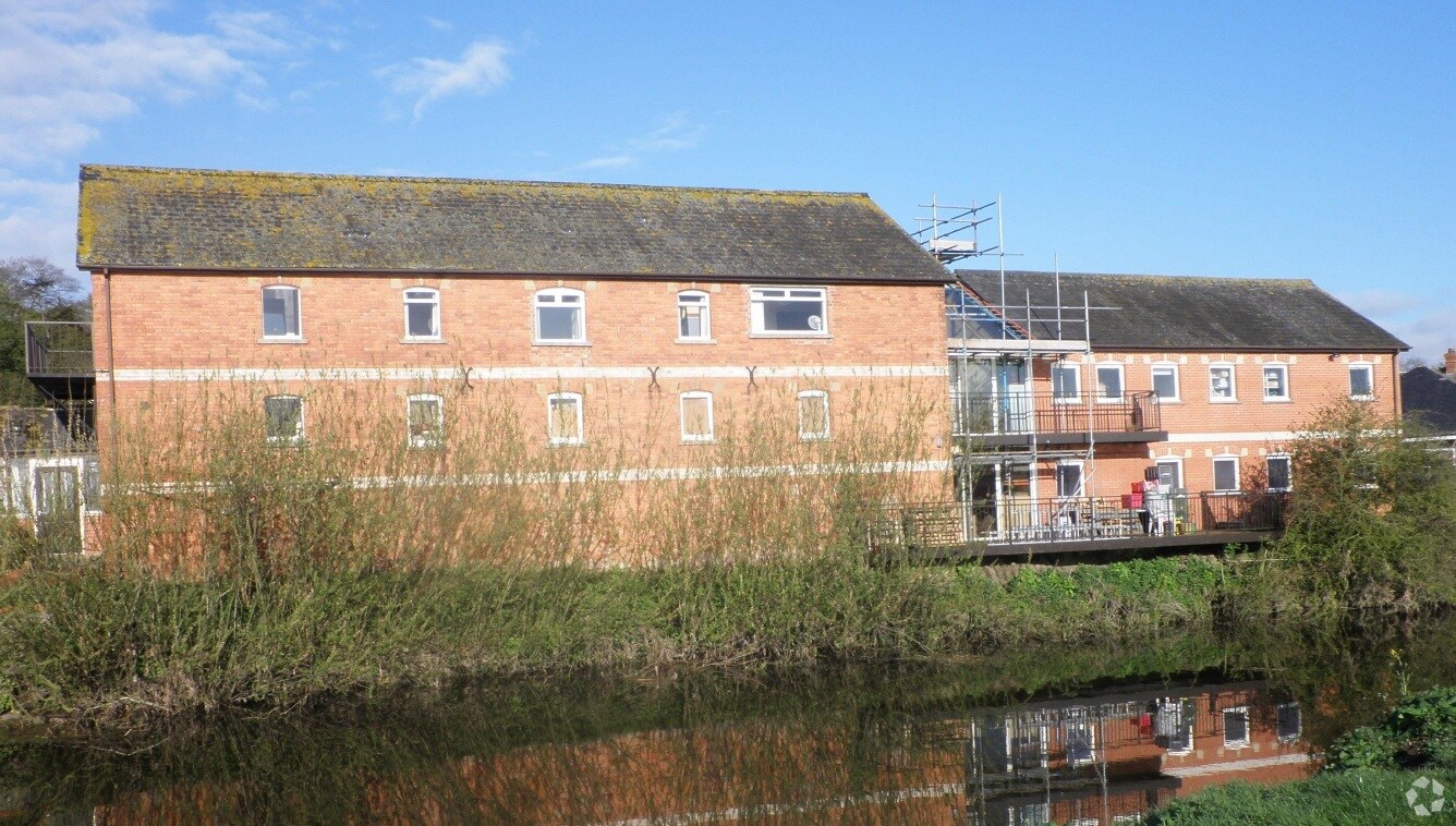 Westover, Langport, TA10 9YU | LoopNet