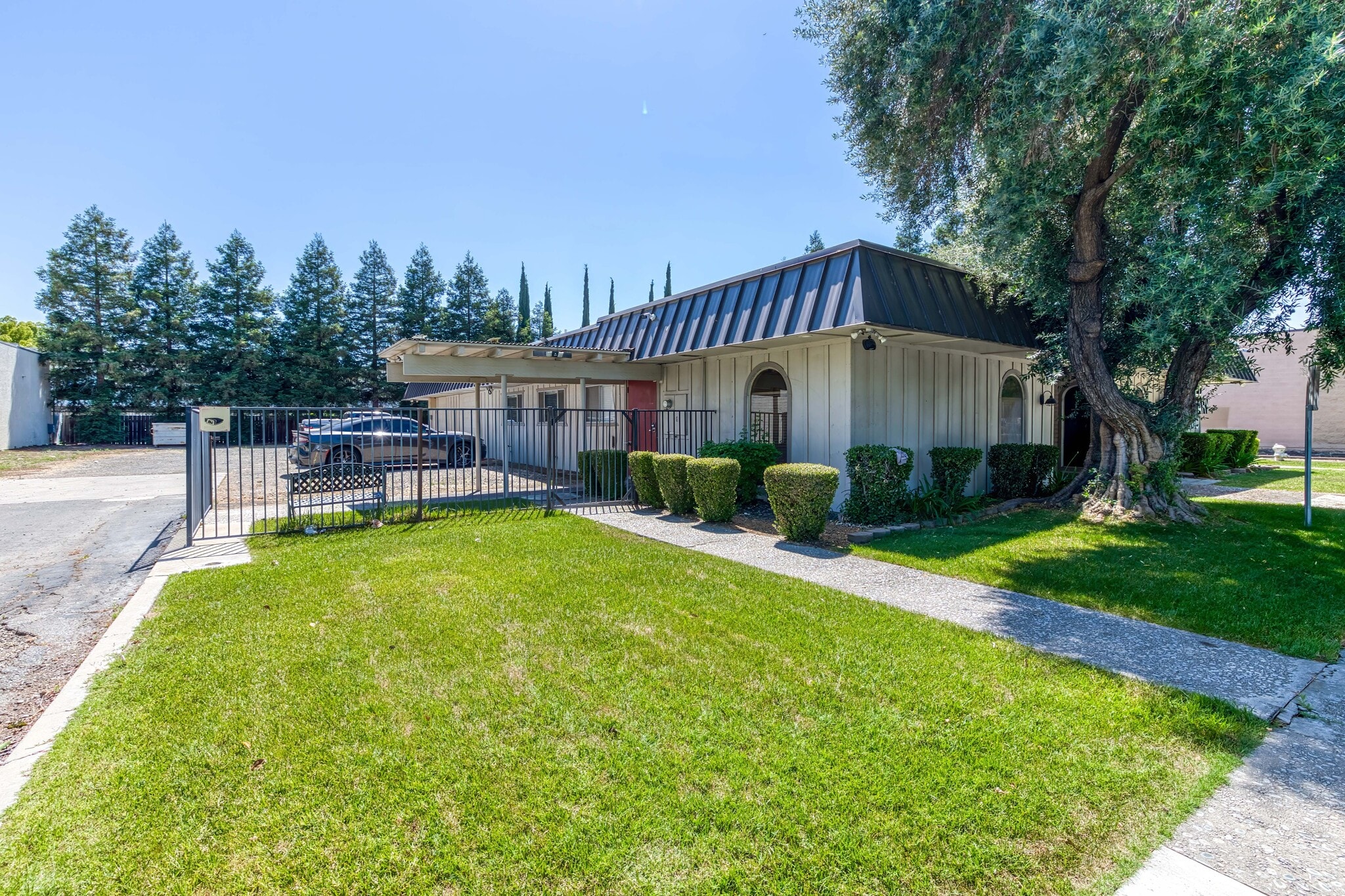 3200 G St, Merced, CA 95340 - Retail for Sale | LoopNet