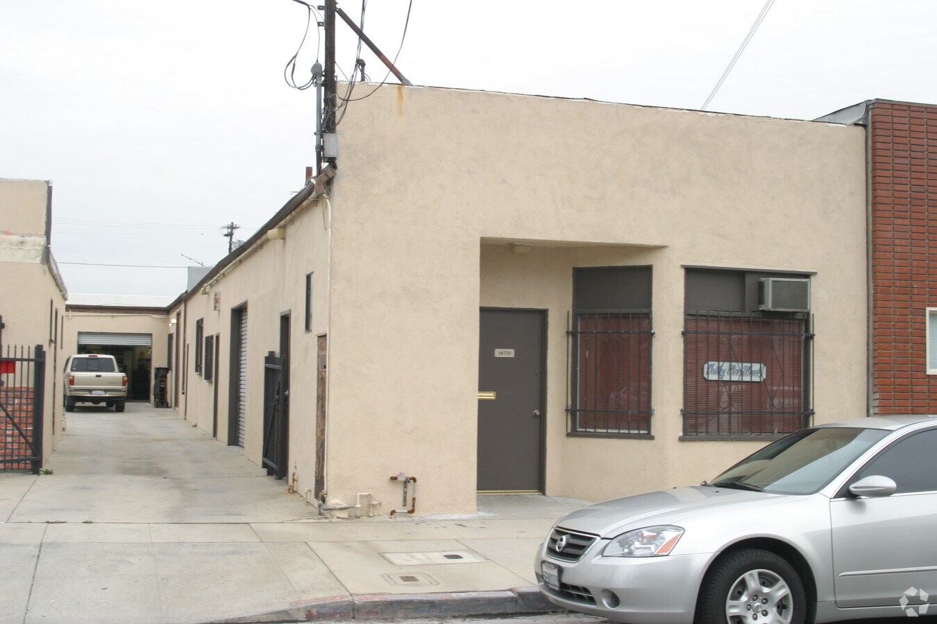 14731 Lull St, Van Nuys, CA 91405 | LoopNet