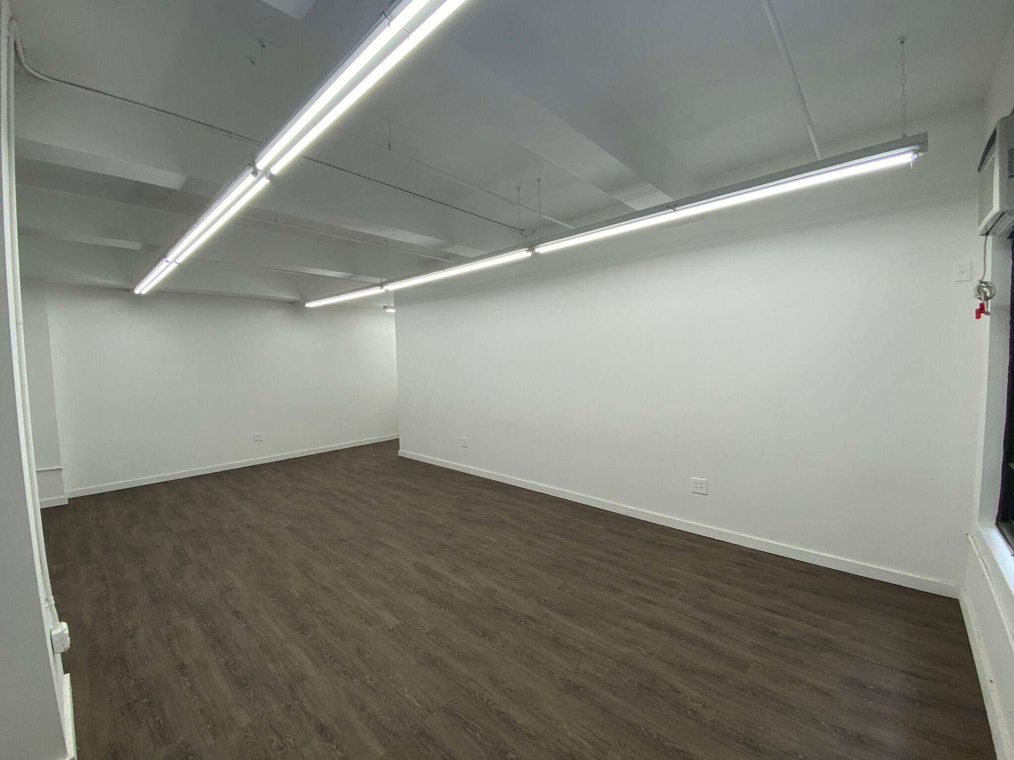 147 W 35th St, New York, NY 10001 - Office for Lease | LoopNet