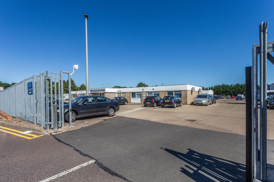 Saville Rd, Peterborough, PE3 7PR | LoopNet