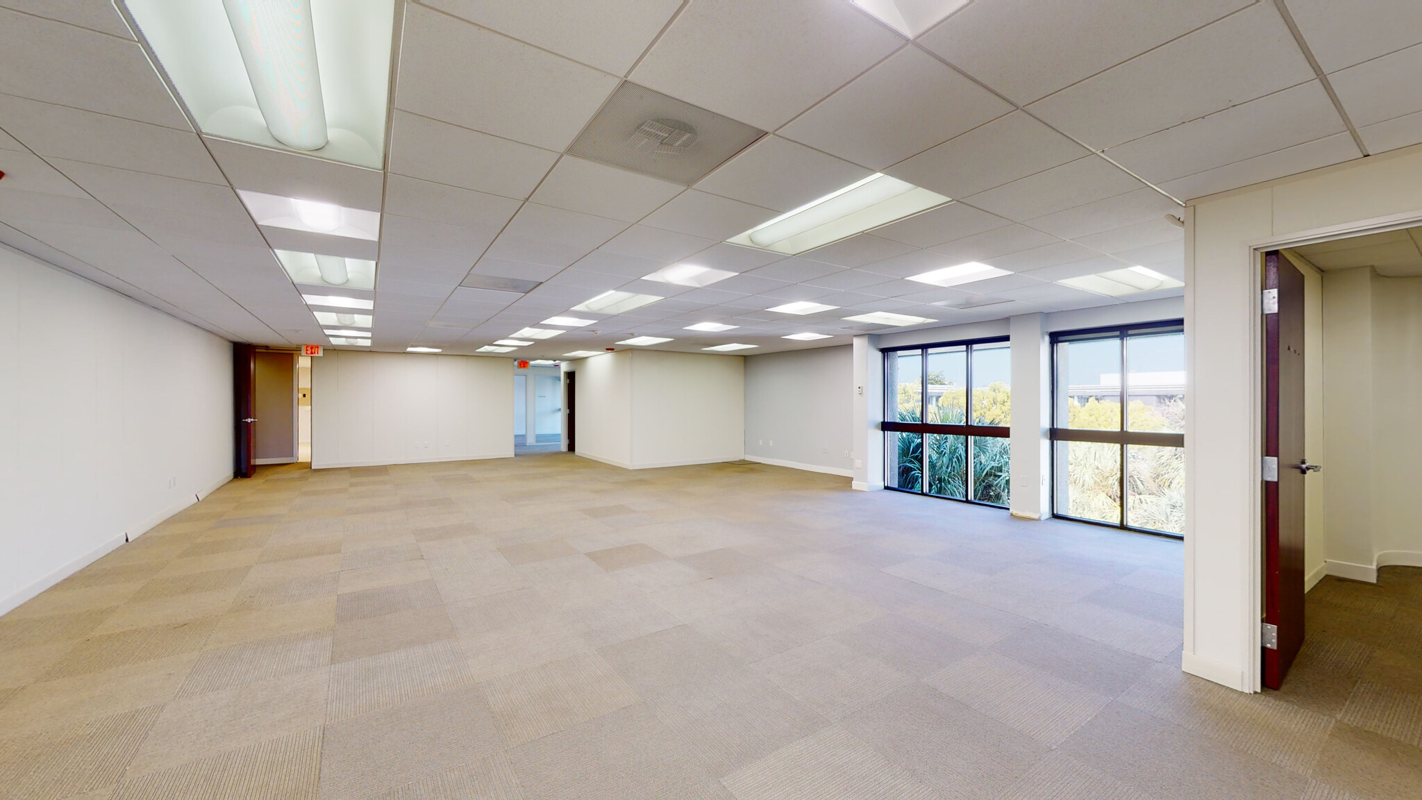 700 NW 107th Ave, Miami, FL 33172 - Quattro Miami | LoopNet