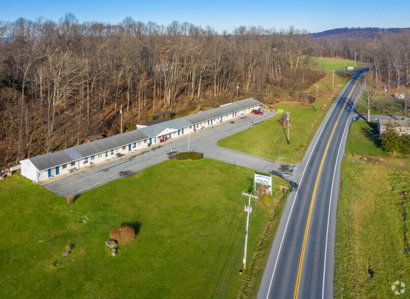 4221 Stiegel Pike, Newmanstown, PA 17073 - Mountain Trail Motel | LoopNet