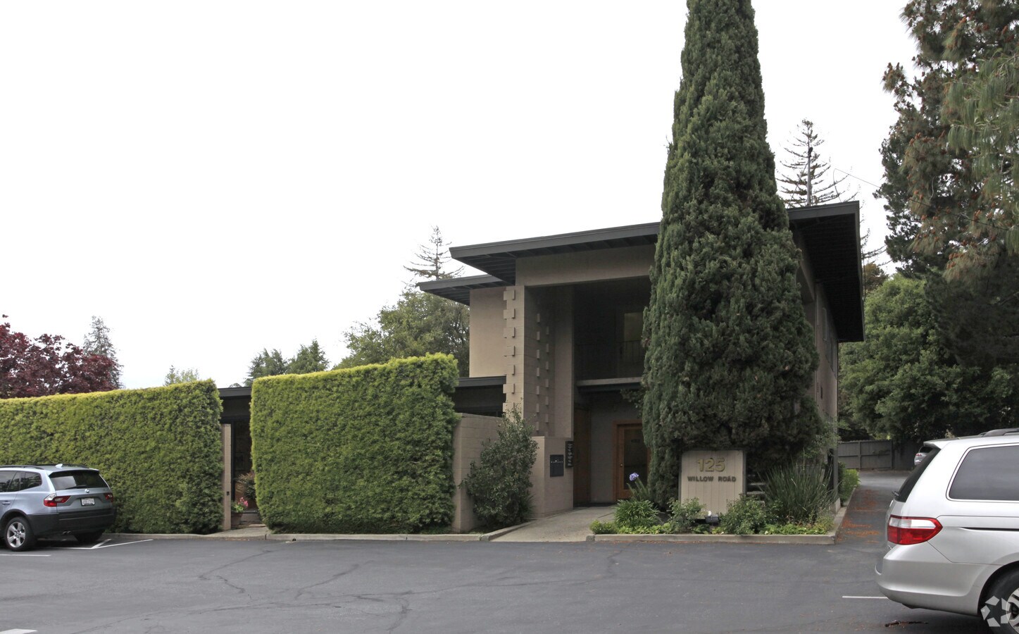 125 Willow Rd, Menlo Park, CA 94025 | LoopNet