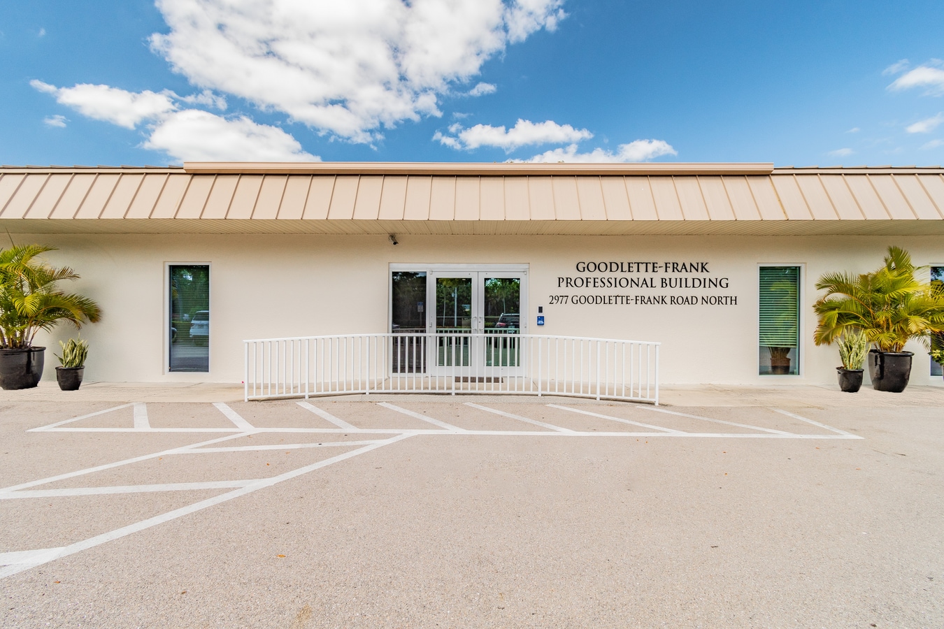 2977 Goodlette-Frank Rd N, Naples, FL 34103 | LoopNet