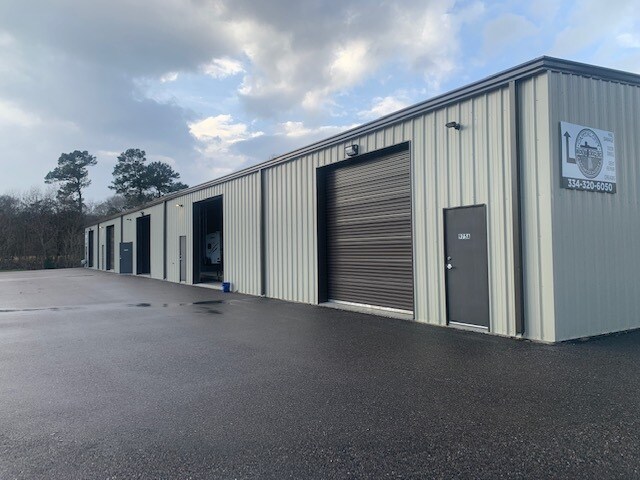 975 Lagoon Business Loop, Montgomery, AL 36117 | LoopNet